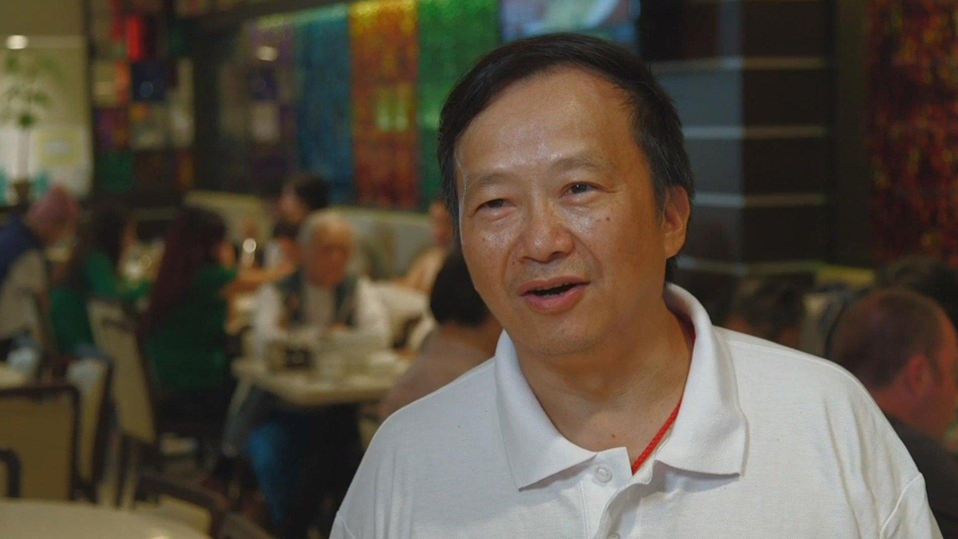 Watch Bizarre Foods: Delicious Destinations: S5E15 - Toronto on Philo ...