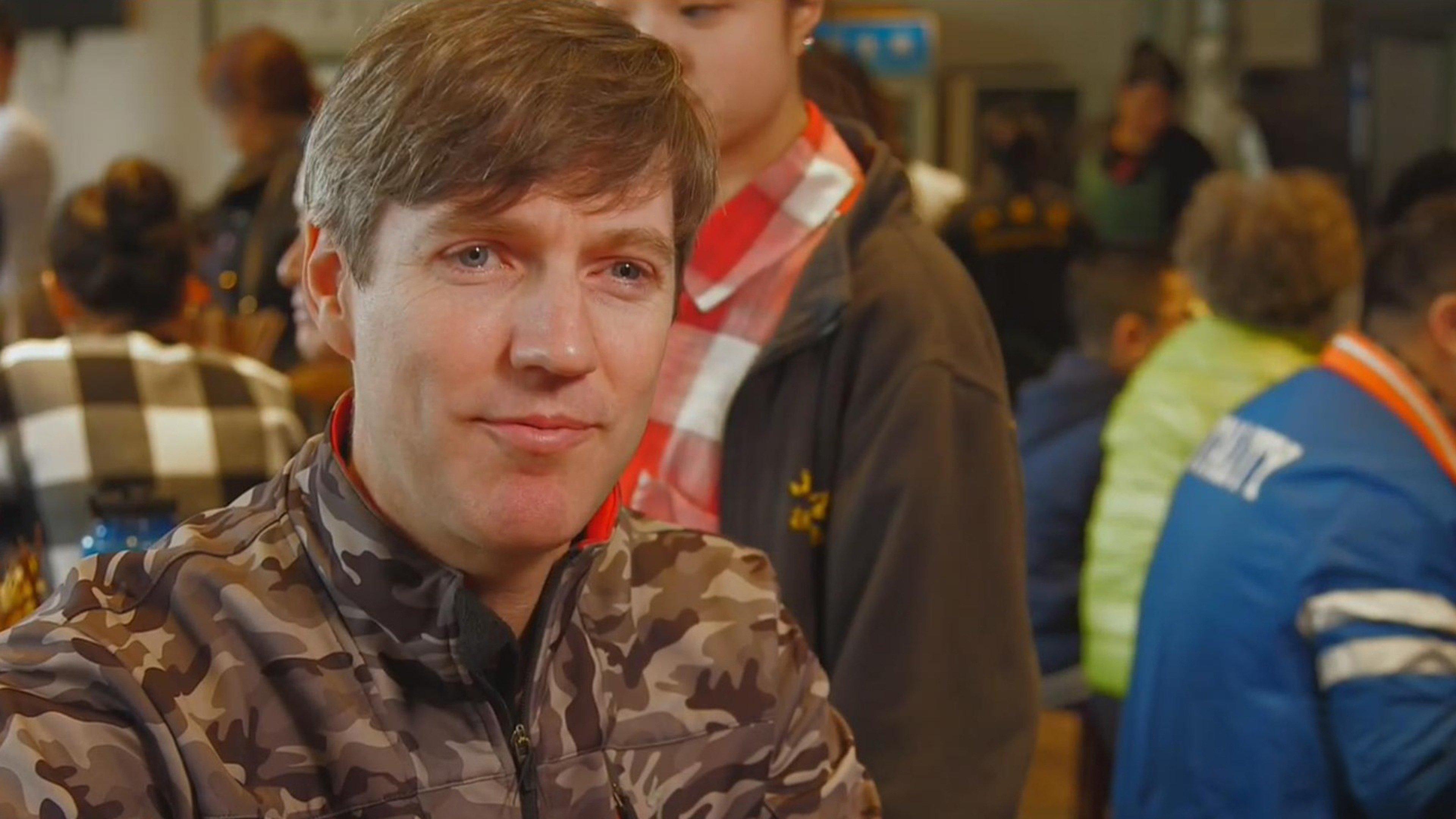 Watch Bizarre Foods: Delicious Destinations: S5E21 - Chengdu on Philo ...